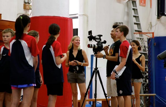 Lisa Belcher and "The Gift" - Almost Real Things